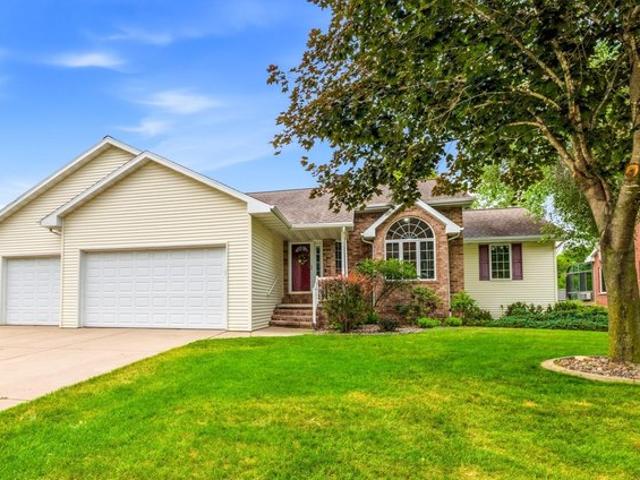 1569 Redstone Trl, Green Bay, WI 54313