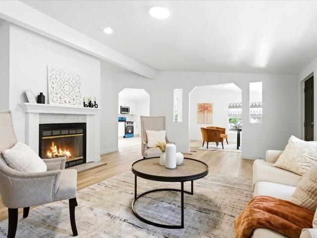 1569 W Indian Summer Dr, Salt Lake City, UT 84116