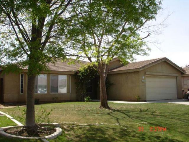 $1569 / 4br 1824ft² Newly Painted & NW, 4+2, 2 Car Northwest