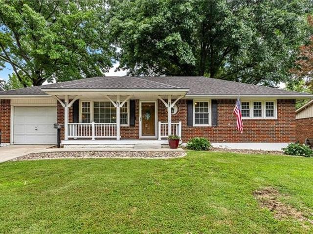 15600 E 43rd St S, Independence, MO 64055