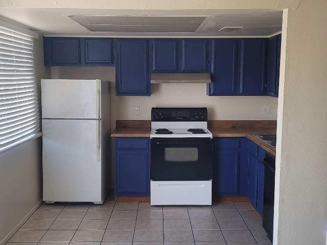 15601 N 27 Street # 28