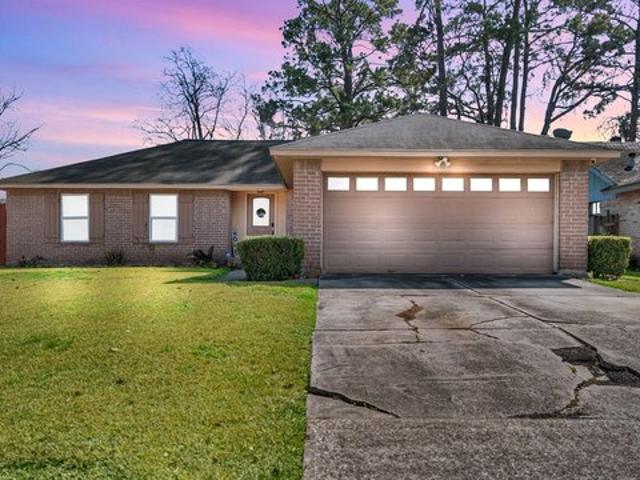 15602 Golden Eagle Dr, Humble, TX 77396