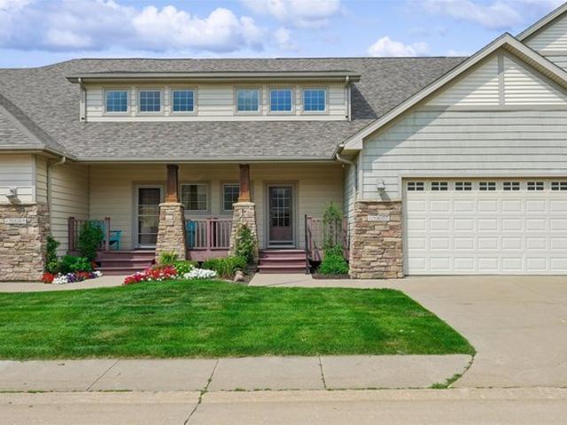 15607 Monroe Ct, Urbandale, IA 50323