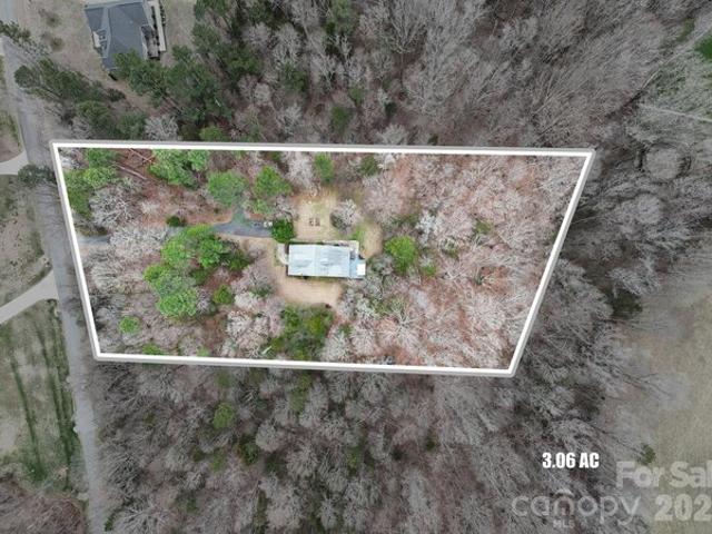 15605 Huntingtowne Village Rd, Huntersville, NC 28078