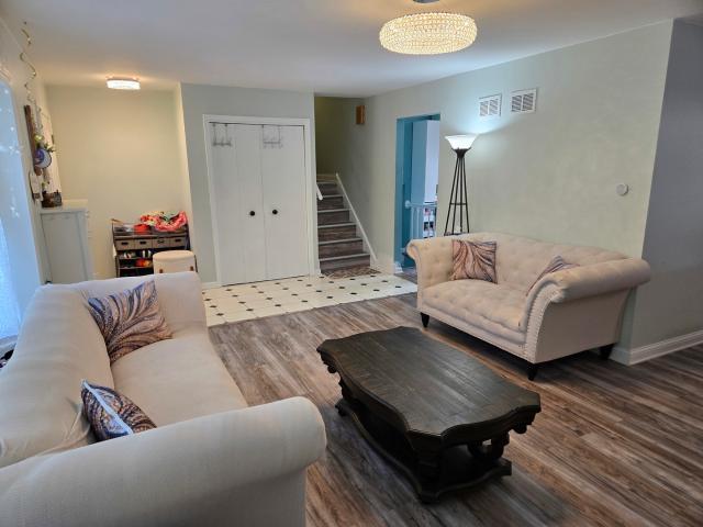 15606 Vista Drive