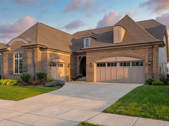 15606 Woodford Dr, Westfield, IN 46074