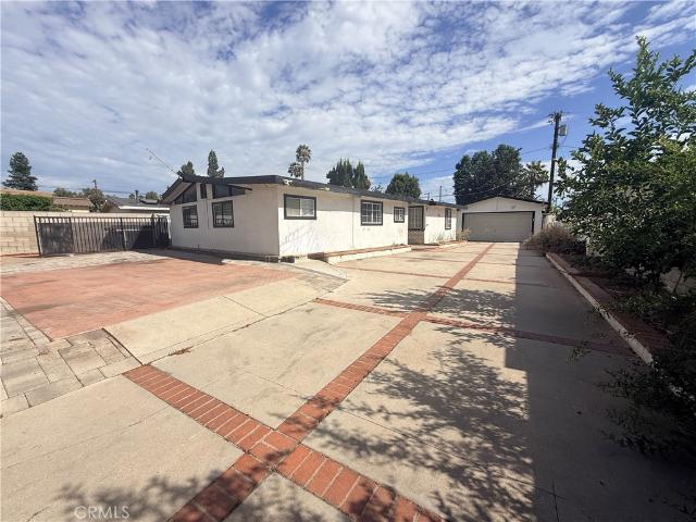15606 Simonds