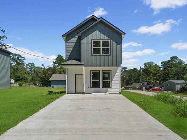 15608 Sycamore Dr, Montgomery, TX 77356