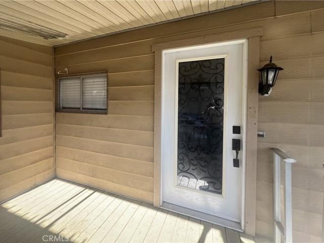 1560 Massachusetts Ave, Riverside, CA 92507