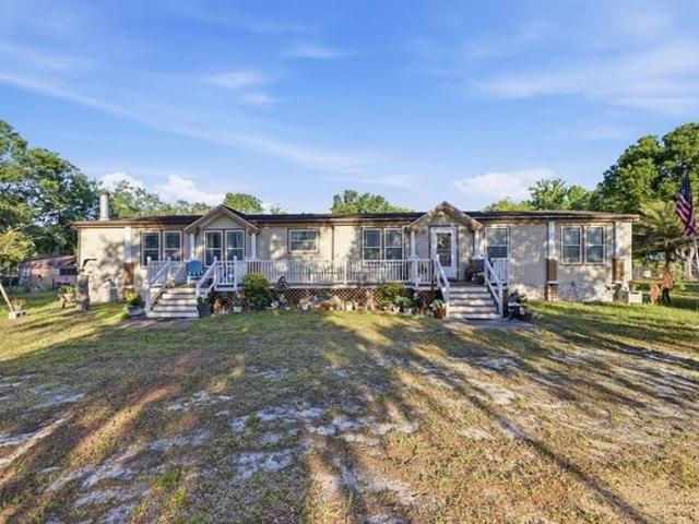 1560 McClellan Rd, Frostproof, FL 33843