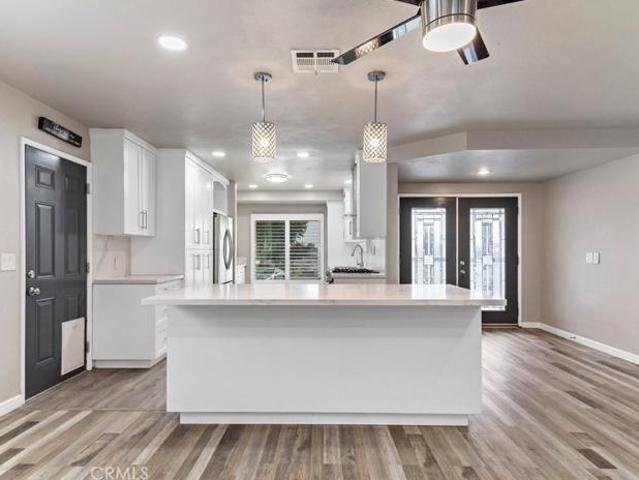 1560 N Helen Ct, Ontario, CA 91762