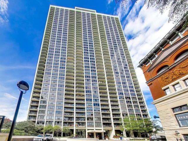 1560 N Sandburg Ter Unit 315J, Chicago, IL 60610