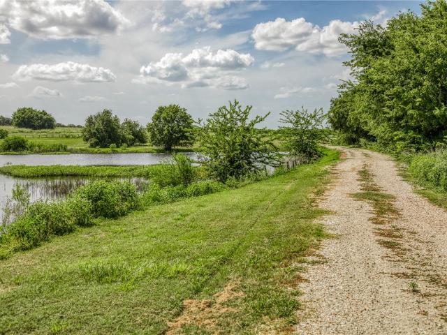 1560 Bluebonnet Ridge Drive
