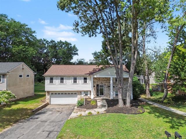 1560 Chanticlair Circle