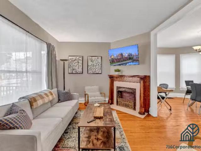 1560 Delaware Lower I 1560 Delaware Ave #1