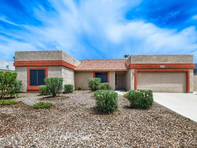 1560 E Whitten St, Chandler, AZ 85225