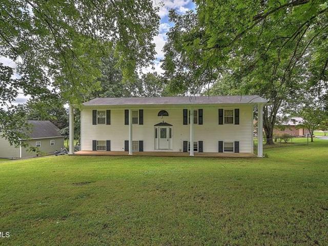 1560 Erwin Hwy, Greeneville, TN 37745
