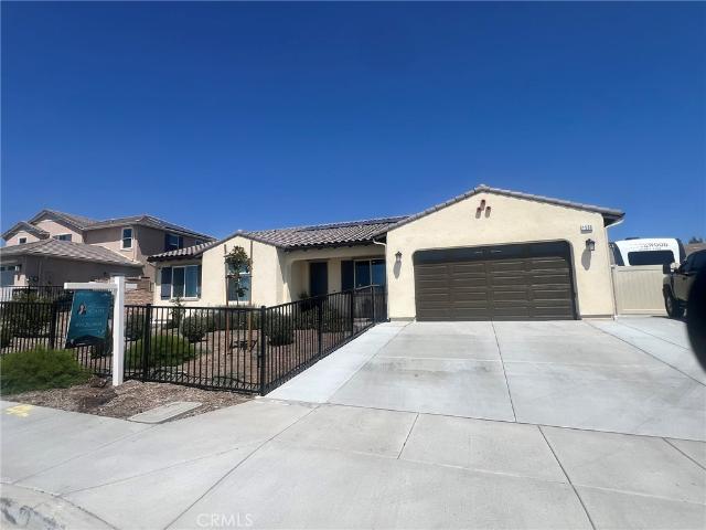 1560 Foothill Drive