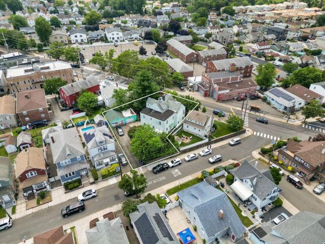 1560 Paterson Plank Rd