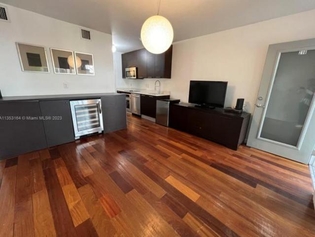 1560 Pennsylvania Ave #216, Miami Beach, FL 33139