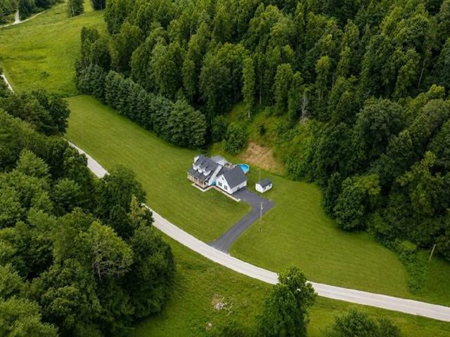 1560 Stamper Branch Rd, Campton, KY 41301