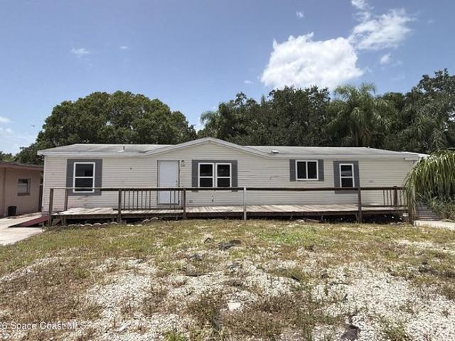 1560 Seneca Dr, Melbourne, FL 32935