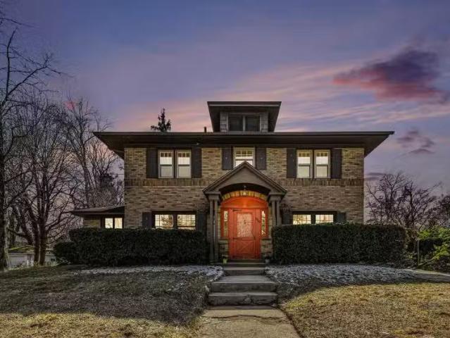 1560 Sibley St NW, Grand Rapids, MI 49504 MLS 25010163