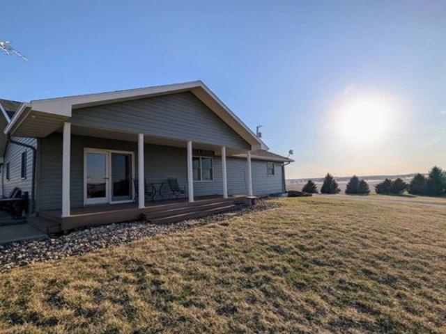 1560 th St, Audubon, IA 50025
