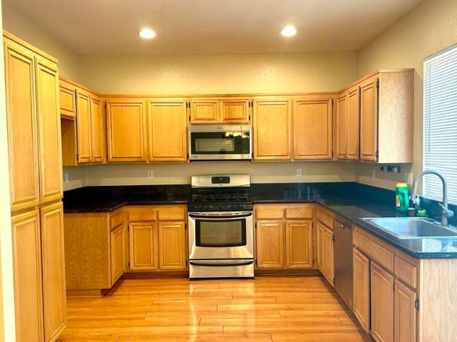 1560 Tierra Buena Court