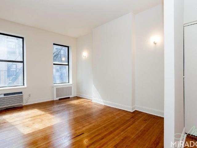 1560 York Avenue, New York, NY
