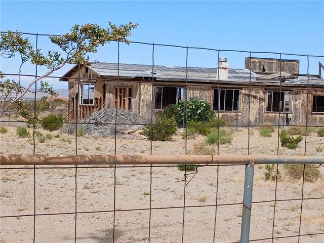 15613 N Frontier Dr, Dolan Springs, AZ 86441