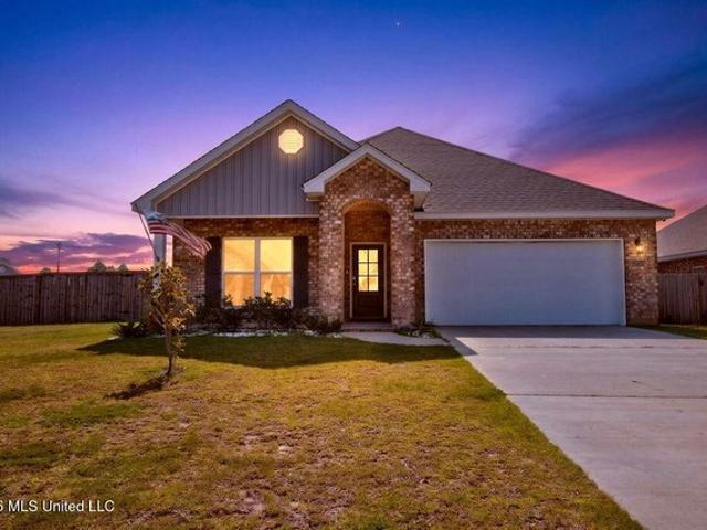 15610 Hawick Ln, Biloxi, MS 39532