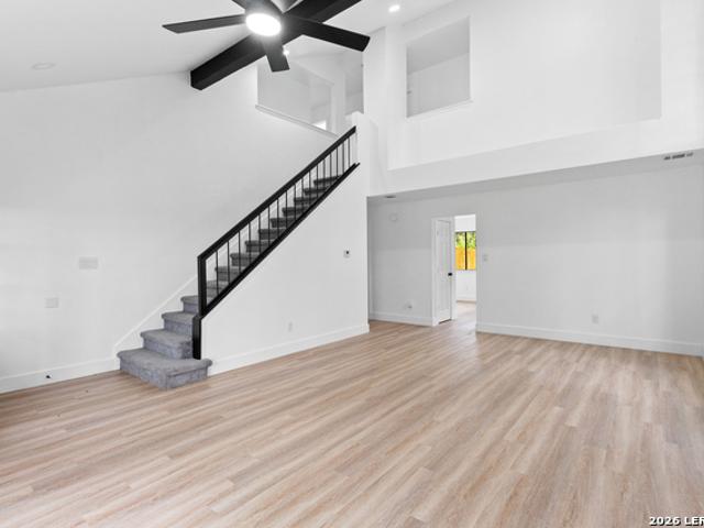 15610 Knollhollow