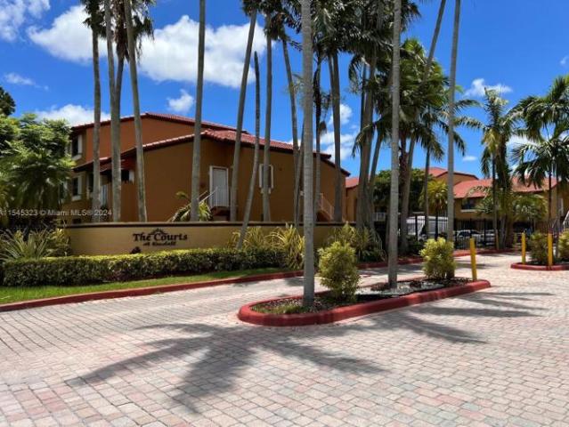 15610 SW 80th St #J 105, Miami, FL 33193