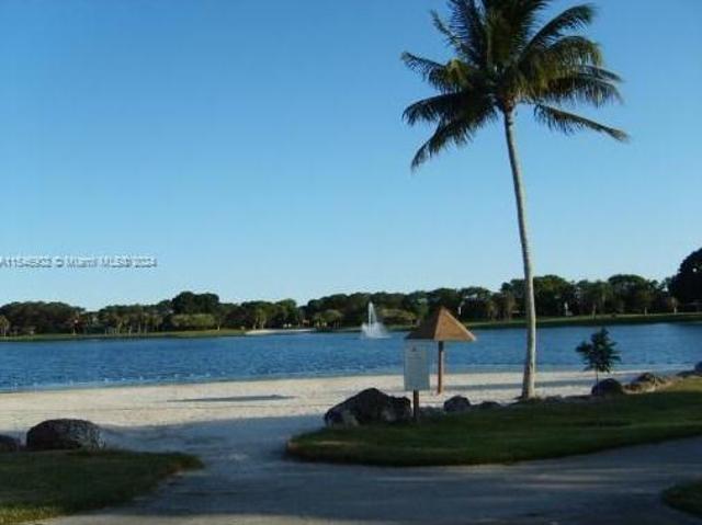 15610 SW 105th Ln #605, Miami, FL 33196