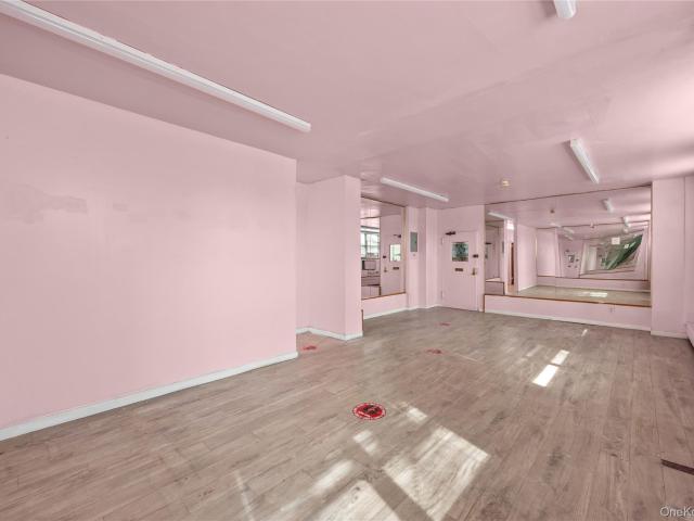 15611 Aguilar Avenue 1020