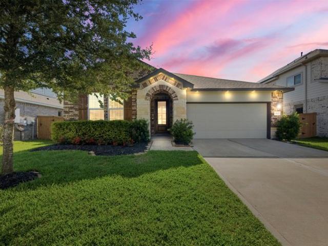 15615 Beltie Dr, Humble, TX 77346