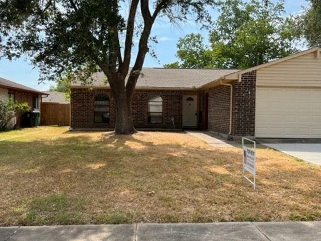 15615 Summer Briar Ct, Houston, TX 77489 | MLS #22946 | Compass