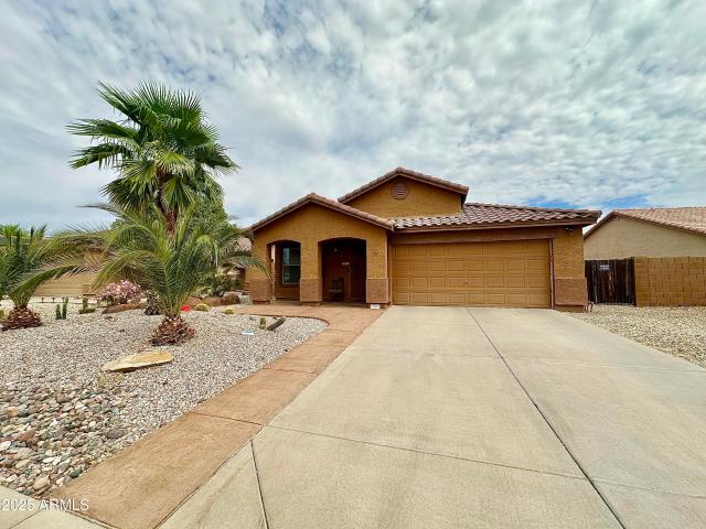 15618 W Port Au Prince Ln, Surprise, AZ 85379 | MLS #6915 | Compass