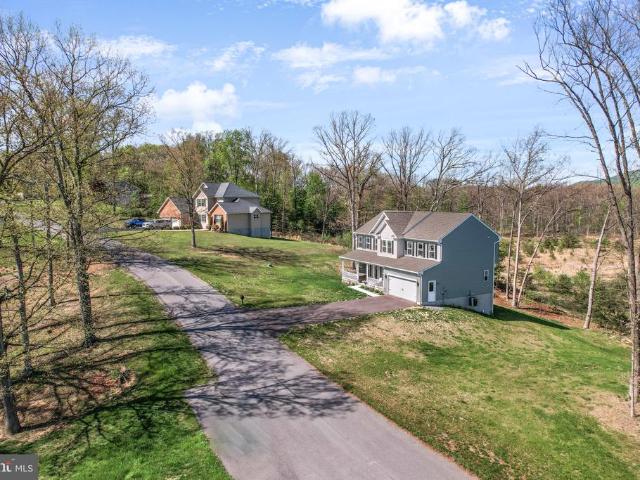 1561 N Lakewood Drive