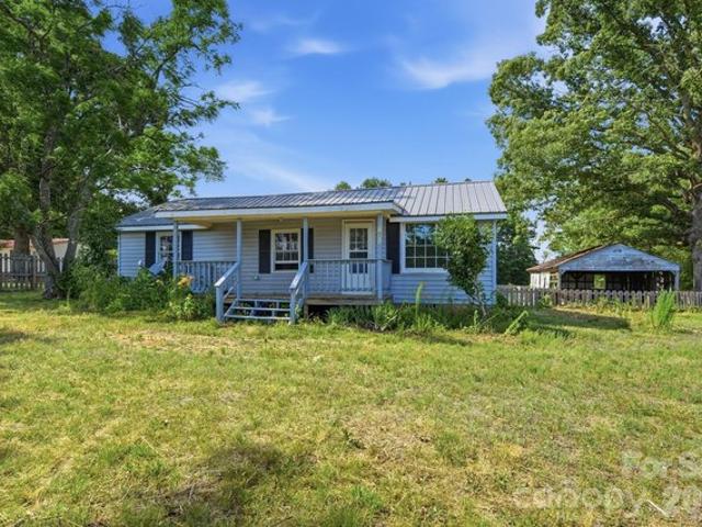 1561 Ostwalt Amity Rd, Cleveland, NC 27013