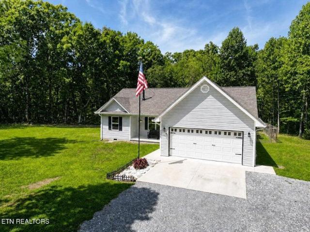 1561 Bicknell Rd