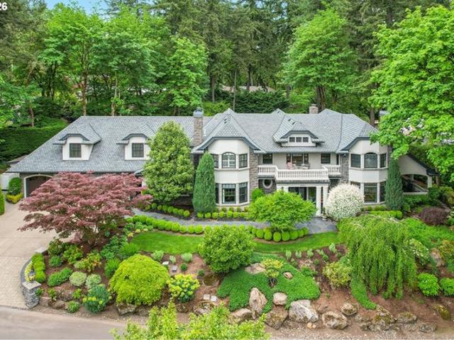 1561 Chandler Rd, Lake Oswego, OR 97034
