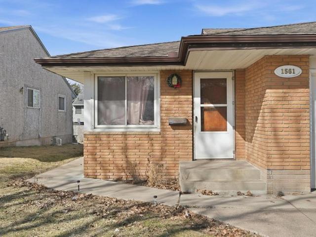 1561 Clarence St, Saint Paul, MN 55106