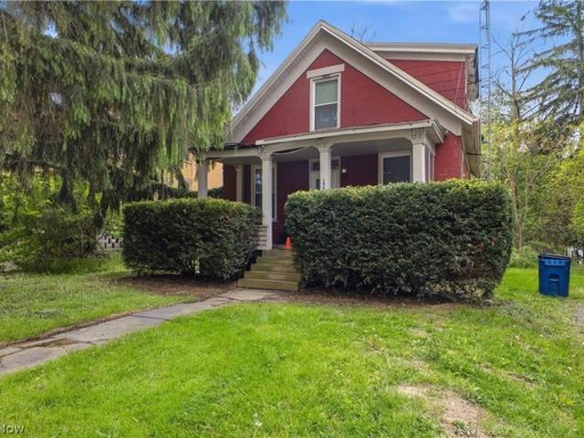 1561 E State St, Salem, OH 44460