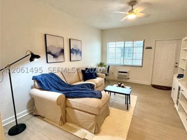 1561 Lenox Ave Apt 6, Miami Beach, FL 33139