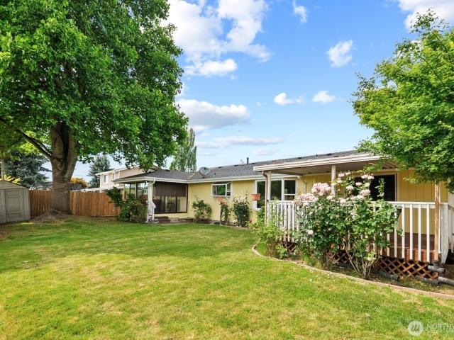 1561 rd Street Ct E