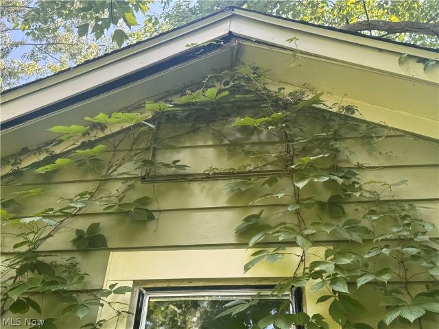 1561 Simcoe Avenue