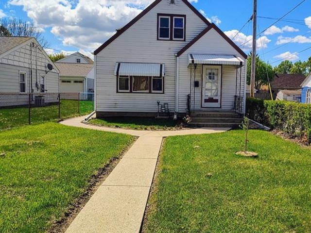 1561 W Morgan Ave, Milwaukee, WI 53221