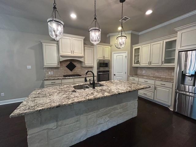 15623 Shady Brook Lane